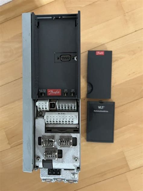 Danfoss Frekvenčni Regulator Fc 301 3kw 400v