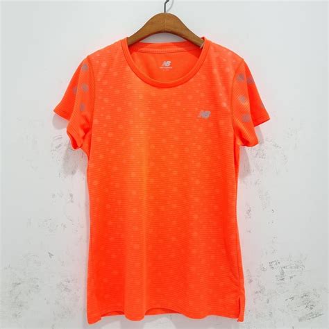 뉴발란스 여성 트레이닝복 여자 티셔츠 헬스요가필라테스 헬로마켓