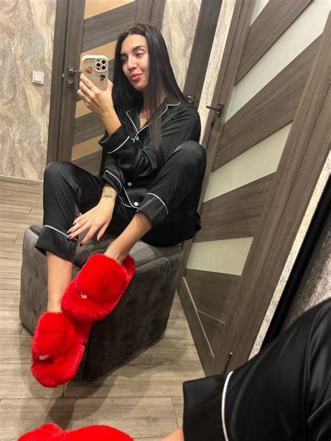 Кімнатні тапочки — ціна 550 грн у каталозі Капці Купити жіночі речі за доступною ціною на Шафі