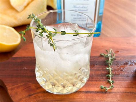 Lemon Thyme Gin Cocktail Delicious Detour