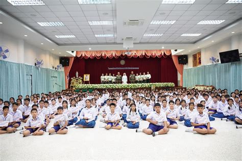โรงเรียนเซนต์โยเซฟนครสวรรค์