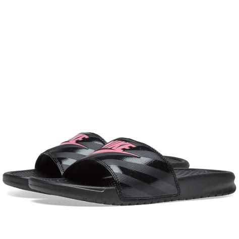 Nike Benassi Jdi W Black And Vivid Pink End