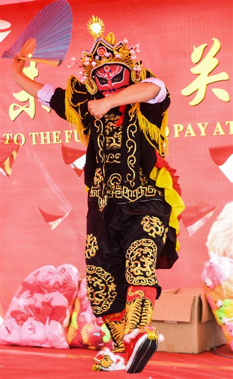 廣西欽州逛廟會 過新年 尋夢財經