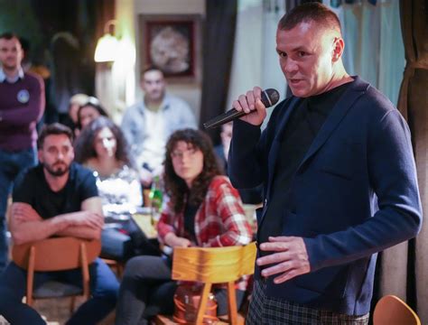 Ицо Хазарта и Константин Бачийски на среща с бургазлии Искра бг