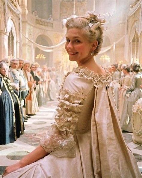 Kristin Dunst Marie Antoinette Marie Antoinette Kirsten Dunst