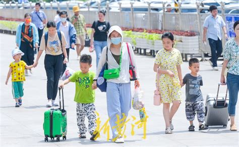 中小学开始集中放假 本周末济南火车站迎暑运首波小高峰 济南社会 舜网新闻