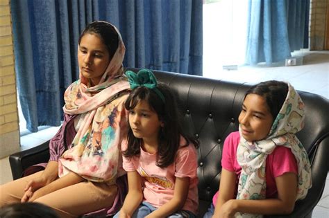 برساد تارنمای خبری تحلیلی زرتشتیان تصاویری از آیین خوانش اوستای