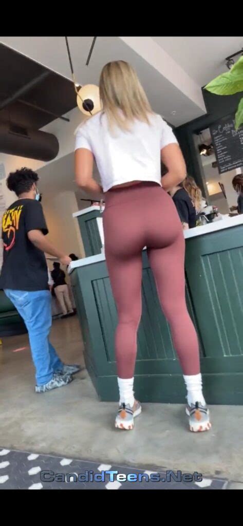 Tall Teen Beautiful Tight Ass In Legging Candid Teens