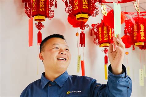 石河子城投集团城市服务公司：廉政灯谜送清风 廉洁相伴庆元宵 八师 师团新闻 胡杨网2023 兵团胡杨网 新疆兵团新闻门户