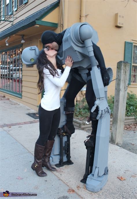 The Iron Giant Costume Photo 67