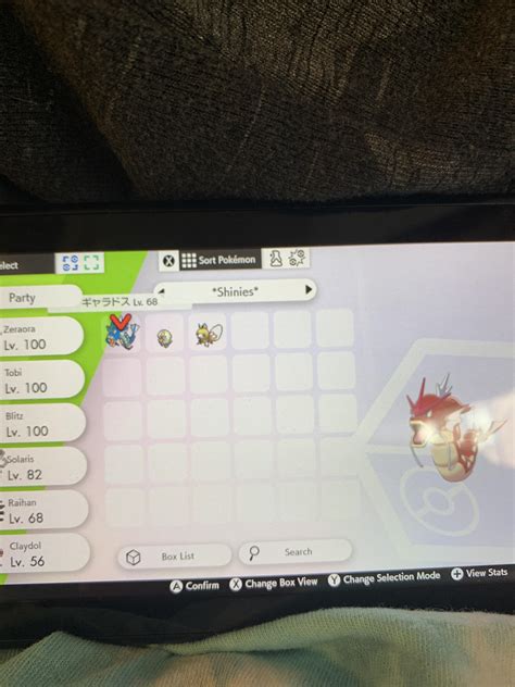 Ft Shown Shinies Lf A Shiny Eevee Scrolller
