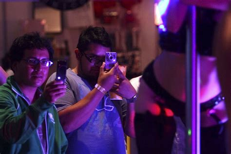 Techno Porn How The Sex Industry Drives Mainstream Technology