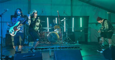 Chilly Willy Rhcp Tribute Band