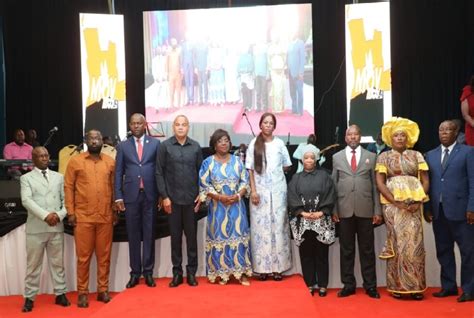 Movangola Homenageia LuÍsa DamiÃo E As Gingas Do Maculusso