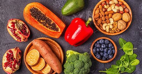 30 Best Anti Aging Foods That Keep Your Skin Younger