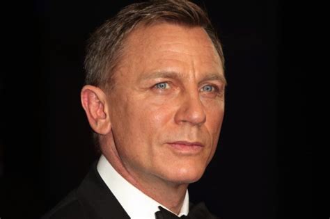 Daniel Craigs Gay Sex Scenes In Queer Are Said To Be Quite ‘full On Socialite Life