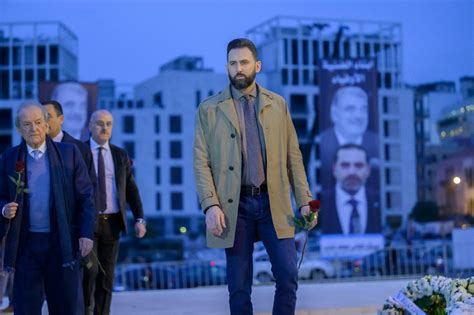 جنبلاط يزور ضريح الرئيس الشهيد رفيق الحريري