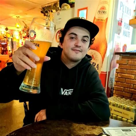 Luiz Fernando Luiz Lfs • Threads Say More