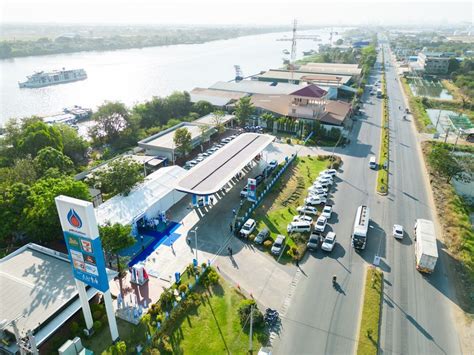 ចាក់សាំងក៏បាន បញ្ចូលថ្មក៏បាន ក្រុមហ៊ុនប្រេងឥន្ធនៈ Ptt បើកសម្ពោធស្ថានីយ៍សាកថ្មឡានអគ្គិសនីថ្មី ៣