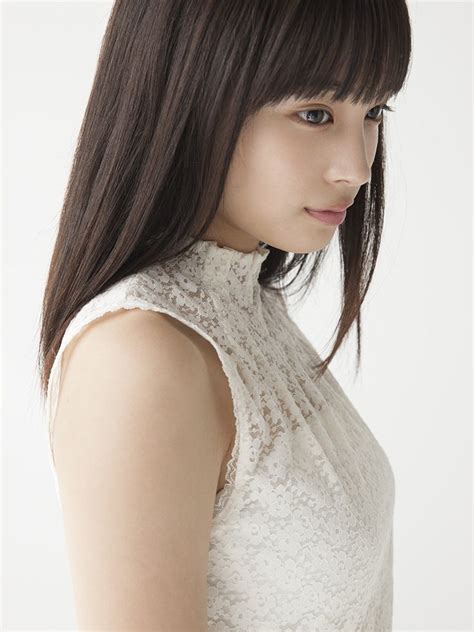 Suzu Ichinose фотографии в высоком качестве