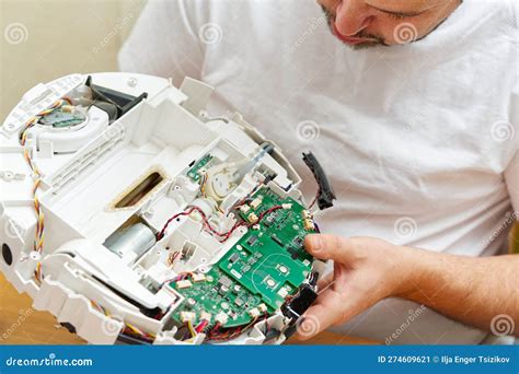 repair of the robot vacuum cleaner disassembled robot vacuum cleaner