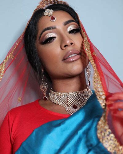 Who Is Yasmina Khan Actress Age Biography Wiki Boyfriend Movies