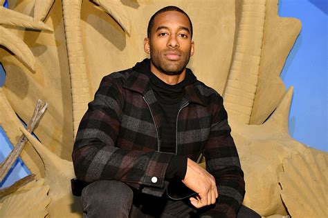 Bachelor Matt James Says He Didn T Have Sex In The Fantasy Suites