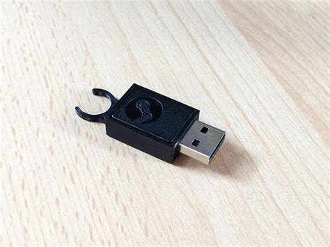 Steam Controller Dongle Casing With Stick Clip By Lukáš Kotržena Download Free Stl Model
