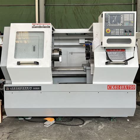 New Horizontal Ck6140 Pipe Threading Cnc Lathe Machine With Fanuc