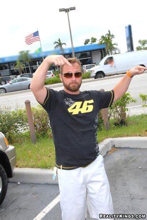 Long Legs Handjob XXX Dessert Long Legs Handjob XXX Dessert