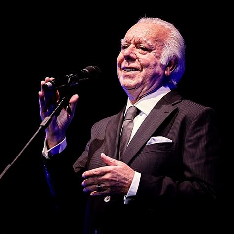 Carlos Do Carmo Artista Fadista Fadista Carlos Do Carmo Fado