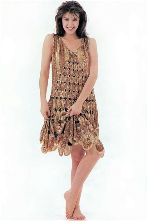 45 Gorgeous Photos Show Styles Of A Young Phoebe Cates In The 1980s