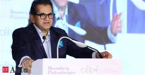 India Should Aim At 100 E2w E3w Sales In 5 Years Amitabh Kant Et