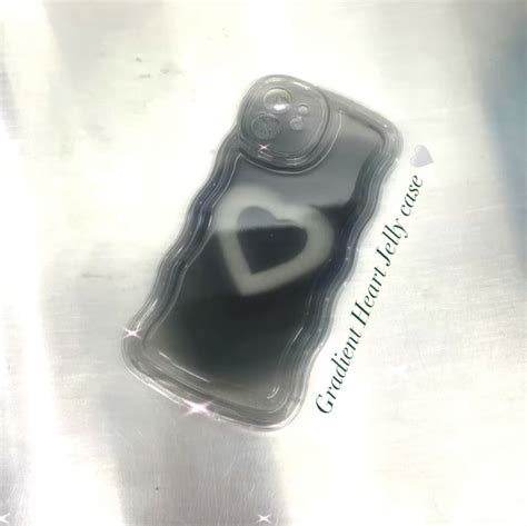 와이와이케이 그라데이션 하트 젤리 폰 케이스 위시버킷