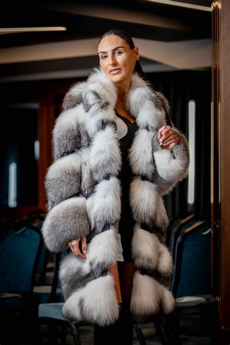 Arctic Python Fusion Coat Fur Fashion