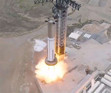 Spacex Test Fires Starship Super Heavy Boosters 31 Engines