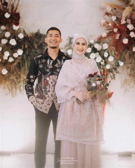 You Must Know These Tricks For Choosing A Hijab Proposal Dress Model