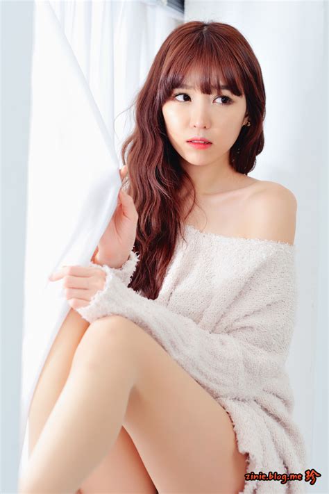 Lee Eun Hye Sexy In Creamy Sweater Korean Models Photos Gallery
