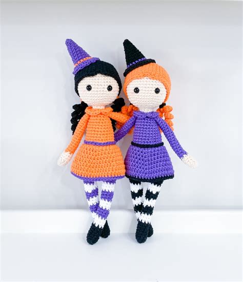 Amelia The Witch Amigurumi
