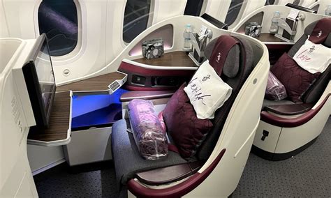 Review Qatar Airways Business Class Boeing 787 9 One Mile 60 Off