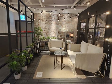 이케아 베란다 바닥 데크 룬넨 조화나무 걸이화분으로 꾸민 테라스 베란다 인테리어 네이버 블로그