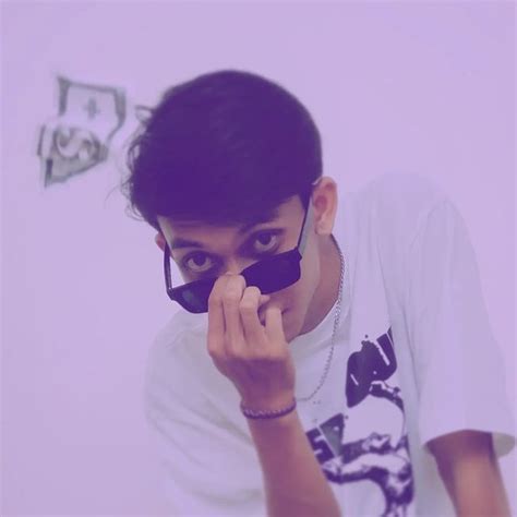 A Faisal Faisalsyabanaa05 • Threads Say More