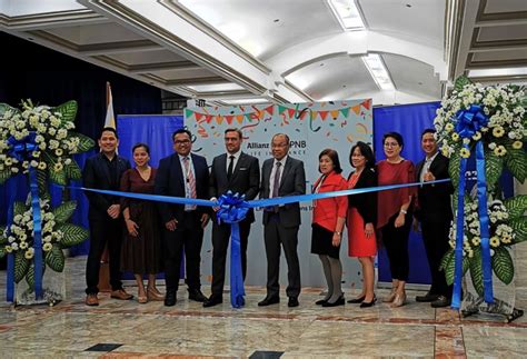 Allianzpnblife Confidenceintomorrow Beyondlimits Alexander Grenz