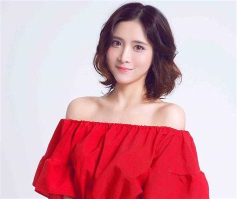 月薪3000的你，為何對年入百萬的女主播操碎了心？ 每日頭條