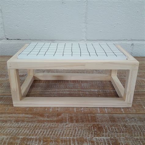 Dona Festeira Locação De Movéis E Objetos Decorativos Produto Cubo Pinus Retangular Grid