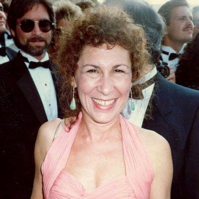Rhea Perlman Wiki Age Height Wife Net Worth Updated On February