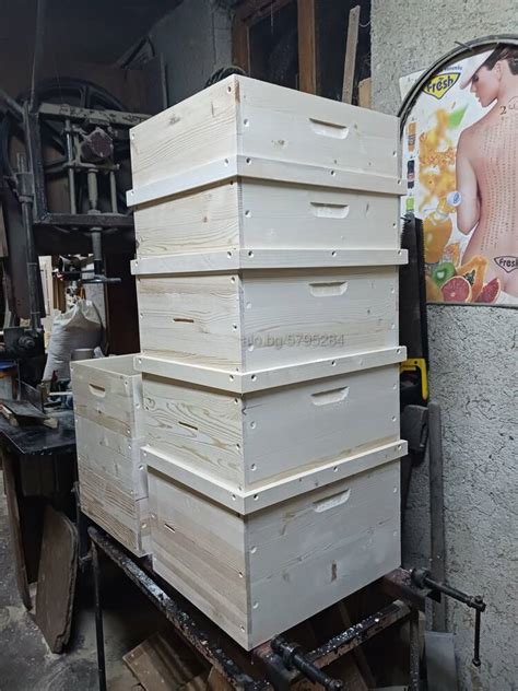 Кошерища за пчели Пчеларство Якоруда Производство на пчелни кошери от производителя К