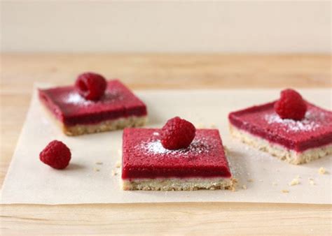 Lighter Fresh Raspberry Squares Recipe