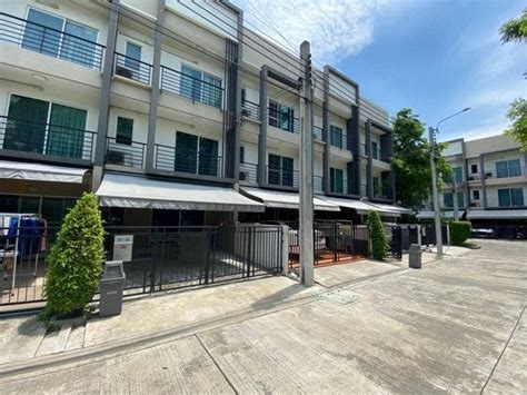 ขาย ขายทาวน์โฮม 3 ชั้น โครงการ บ้านกลางเมือง สุขุมวิท 77 อ่อนนุช 17 เฟอร์นิเจอร์ครบครัน ตกแต่ง