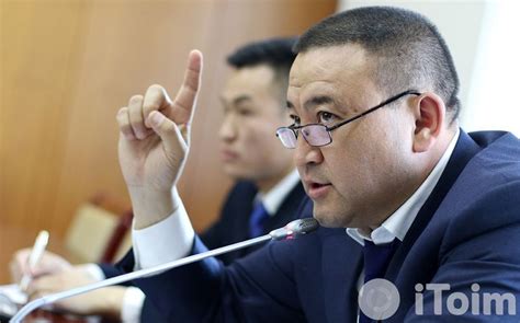 Б Чойжилсүрэн гишүүн ээ Увсын биш улсын эрх ашгийг эхэнд тавья